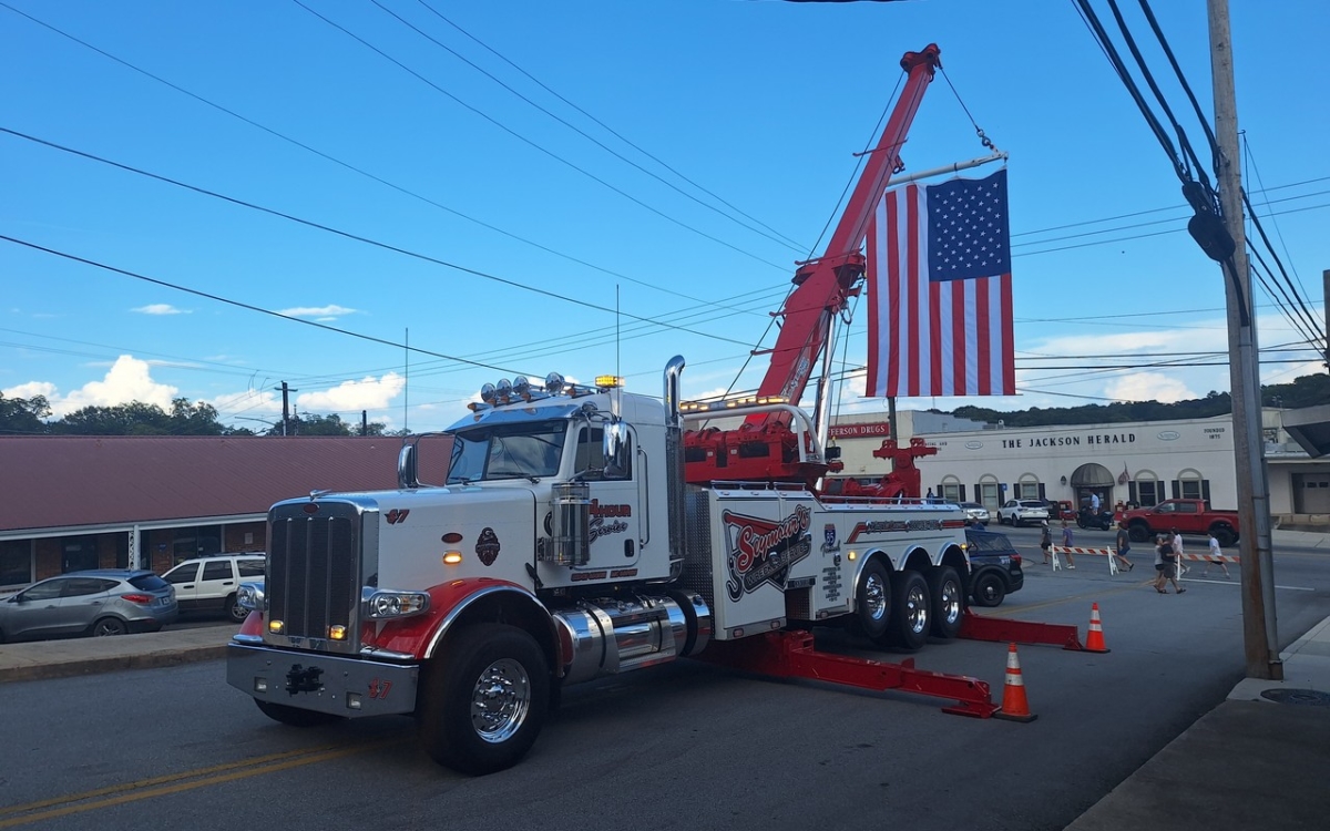 Photos | Seymour's Wrecker Service